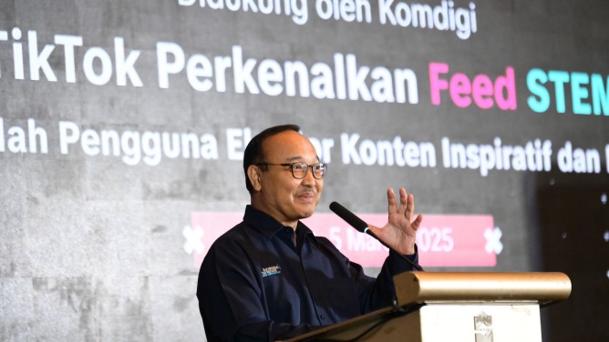 Berita Kini - Komdigi Apresiasi Konten Edukatif STEM di Platform Digital